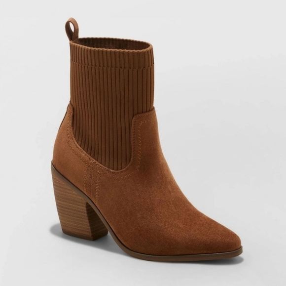 Universal Thread | Shoes | Universal Thread Kinley Cognac Brown Heeled ...